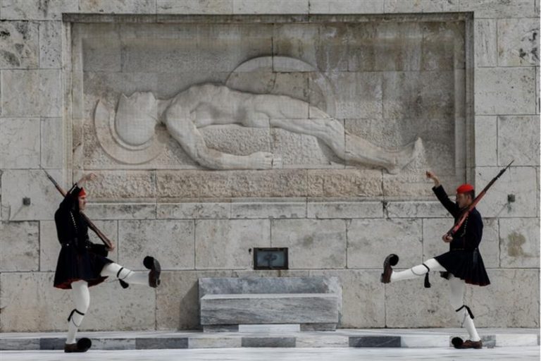 Άγνωστος Στρατιώτης: Με μια τροπολογία – ομολογία ήττας «δολοφονούν ...